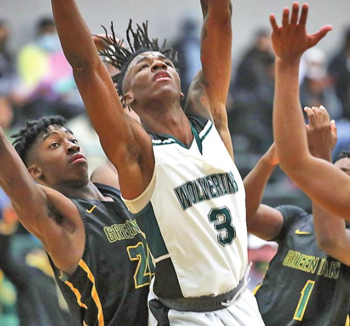 Mansfield Wolverines Stomp Green Oaks Giants 52 to 32 | Mansfield ...